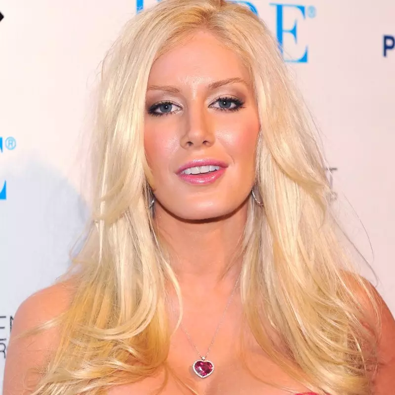 Heidi montag ខែកុម្ភៈ 2010