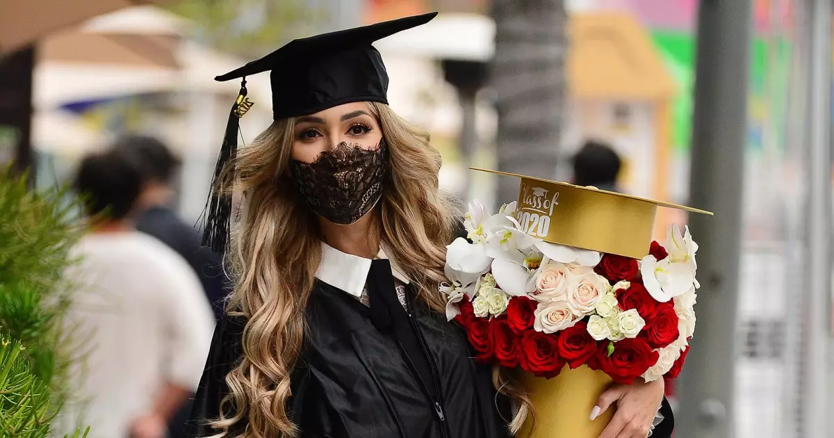 Farrah Abraham celebra la graduació amb la seva filla Sophia: fotos