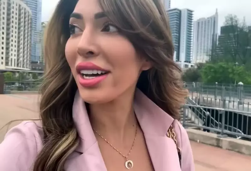 Farrah Abraham tivo unha avaría despois de que a filla Sophia esquecera o duro que traballaba