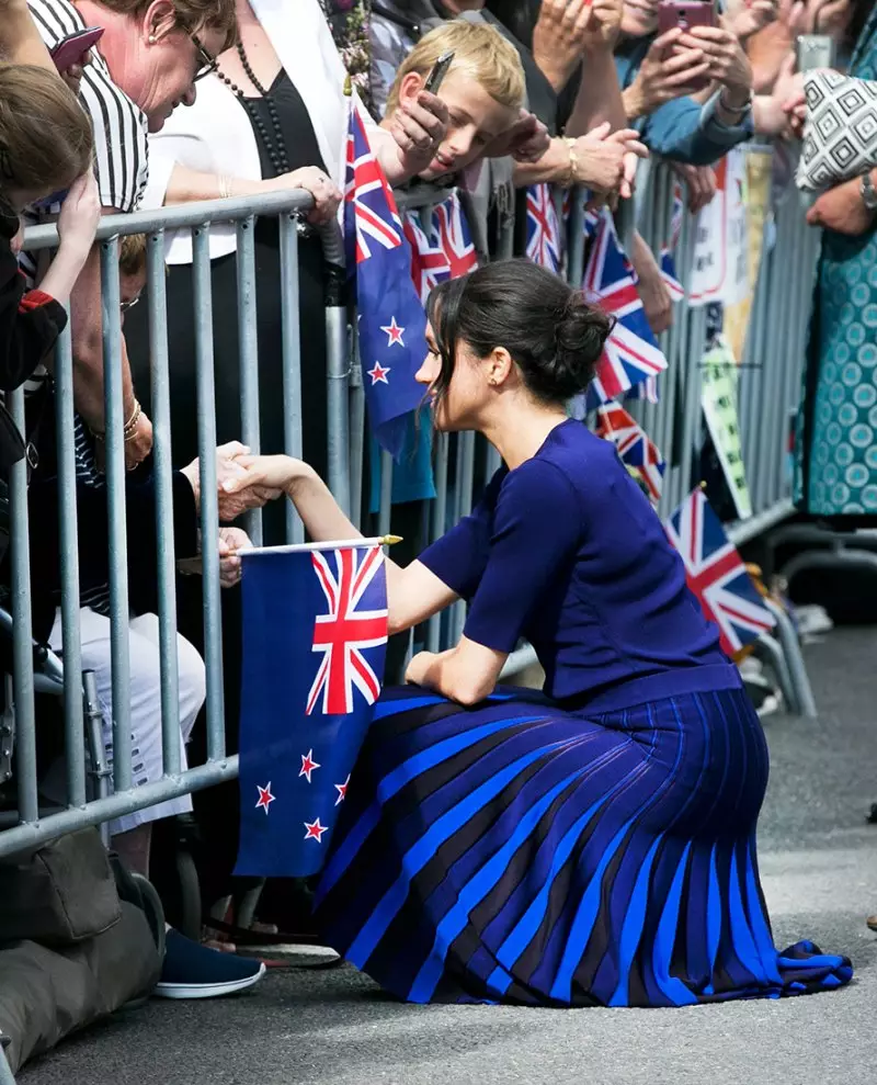 Meghan Markle Tush'ın fotoğrafı.