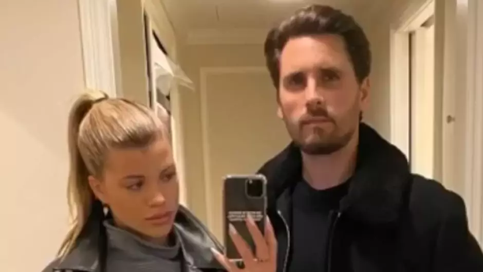 scott-disick-sofia-richie-valentines-day-date-selfie