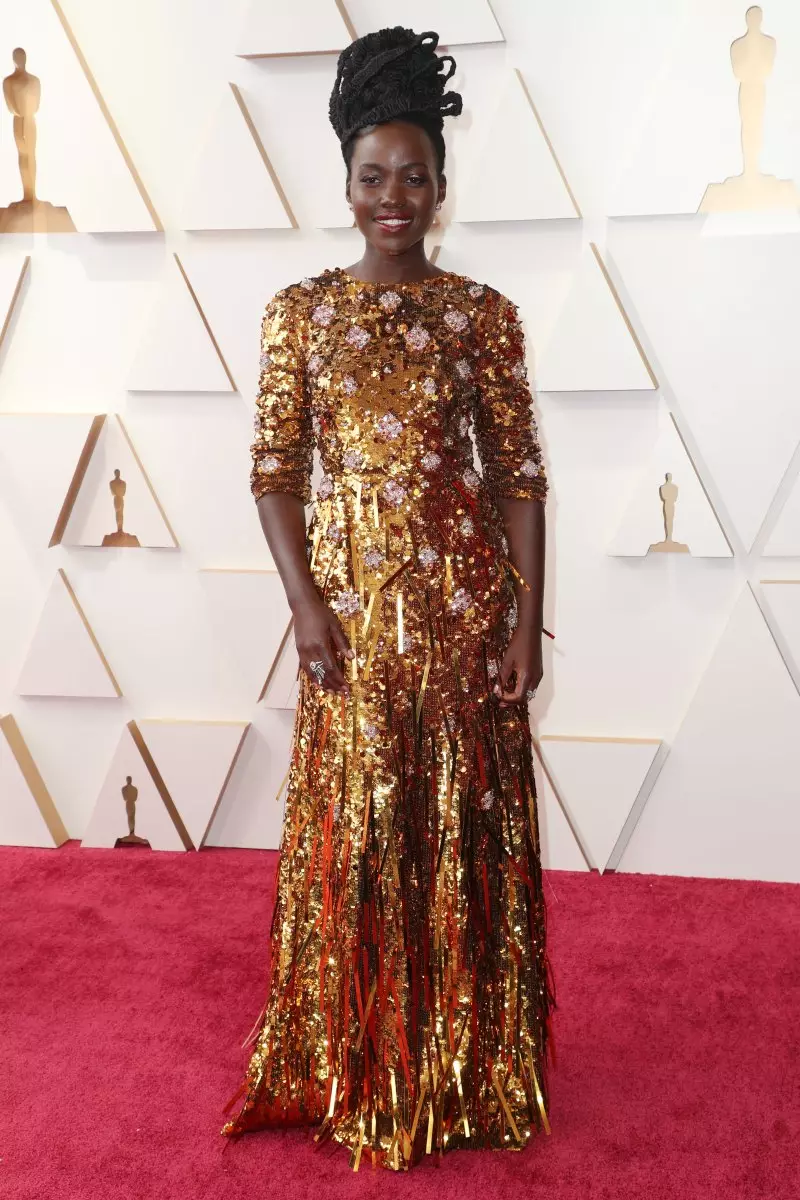 Bêste en minste klaaid by de Oscars fan 2022: Red Carpet Photos