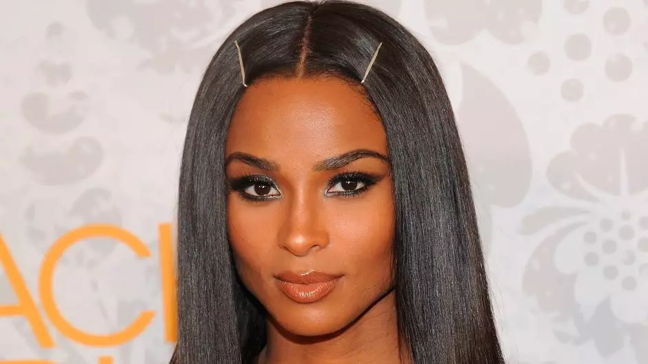 Ciara ao amin'ny Black Girls Rock 2019! mari-pankasitrahana