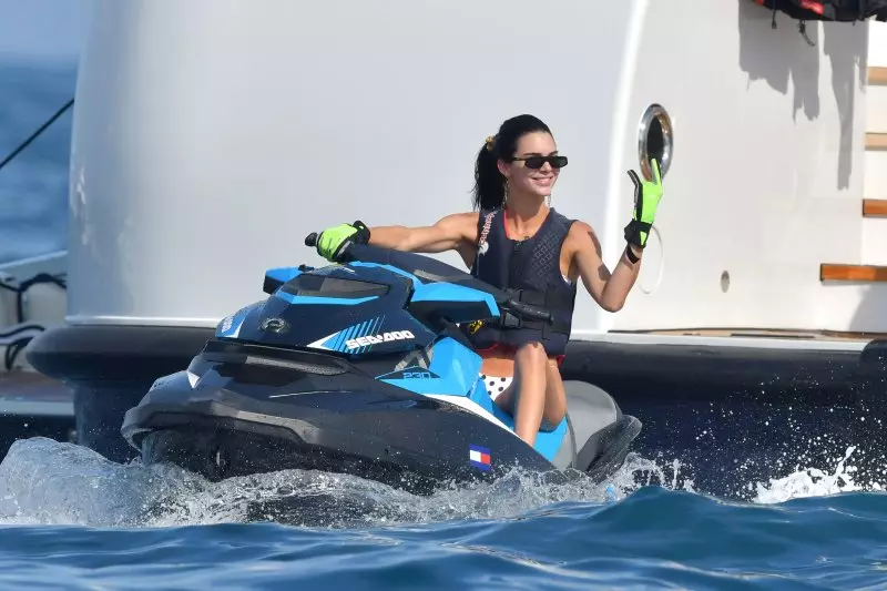 Kendall-jenner-luka-sabbat-jetski