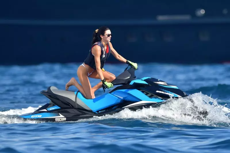 kendall-jenner-luka-sabbat-jetski