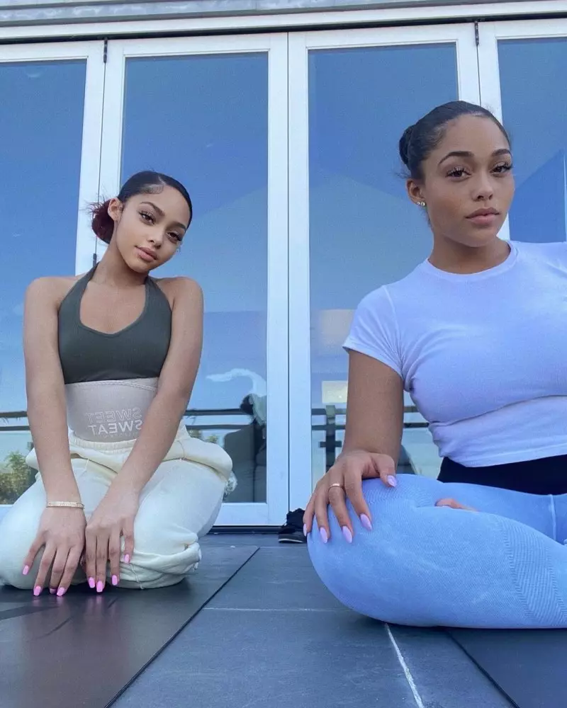 jordyn-woods-jodie-woods-twinning-yoga-april-2021