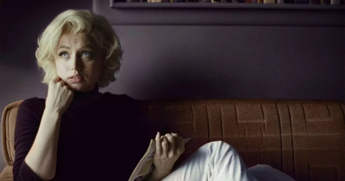 Ihe nkiri Ana de Armas Marilyn Monroe: Foto 'Blonde' 2022, nkọwa.