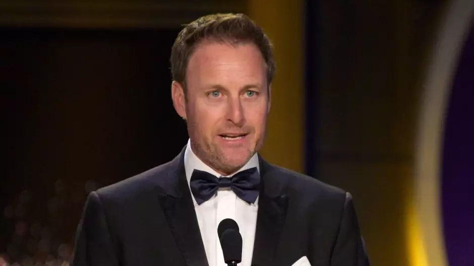 'Bachelor' එකෙන් අයින් වෙන්න Chris Harrison කීයක් ගත්තද?