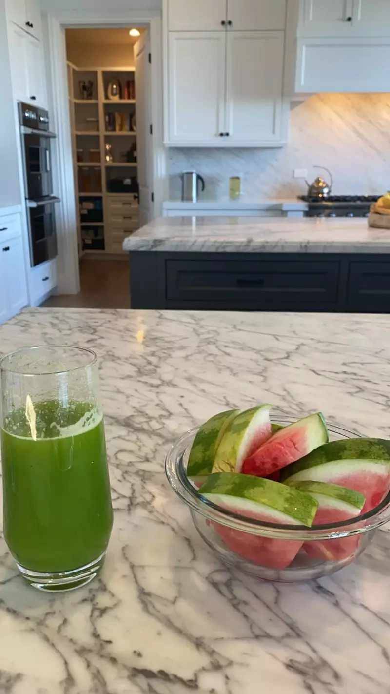 Sofia Richie Diet Gallery, Green Juice eta Watermelon