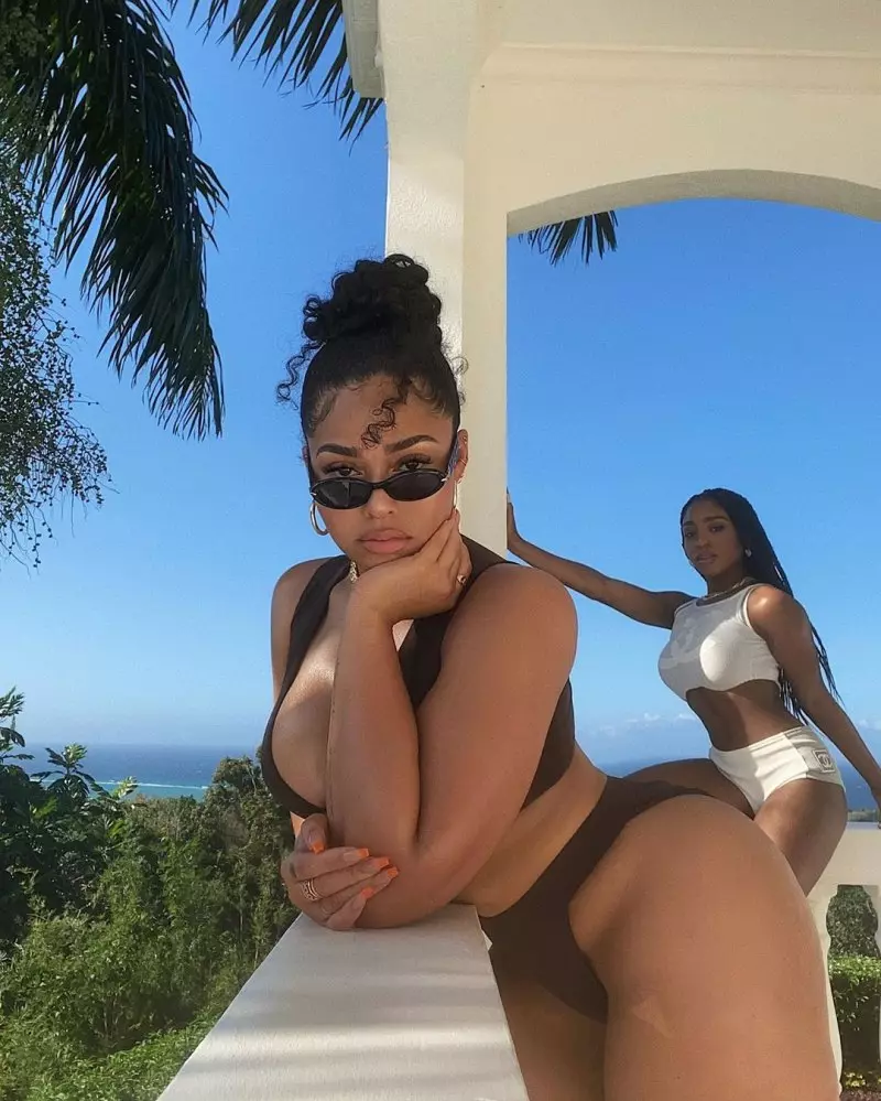 Celebrități care poartă bikini iarna, Jordyn Woods/Normani