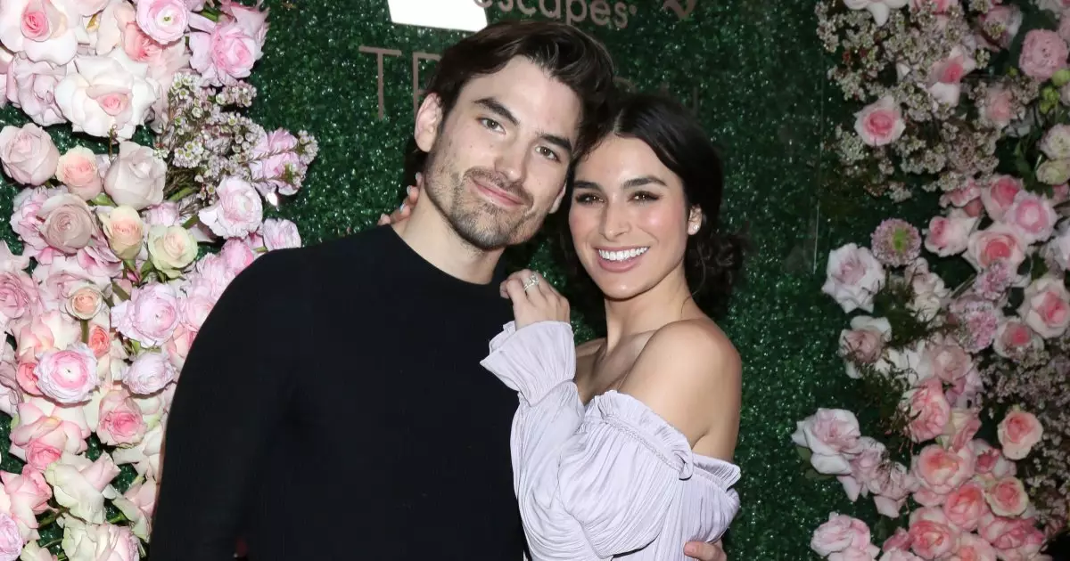 Ashley Iaconetti 임신: Jared Haibon과 함께 첫 아이를 기대함