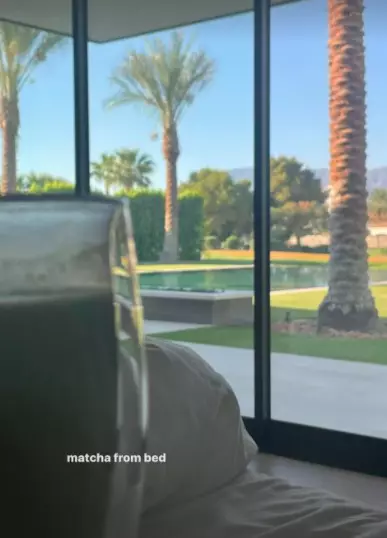 Kourtney Kardashianning Palm Springsdagi uyi juda qimmatga tushadi - sayohat qiling