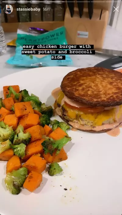 Stassie Karanikolaou Healthy Dinner Chicken Burgers