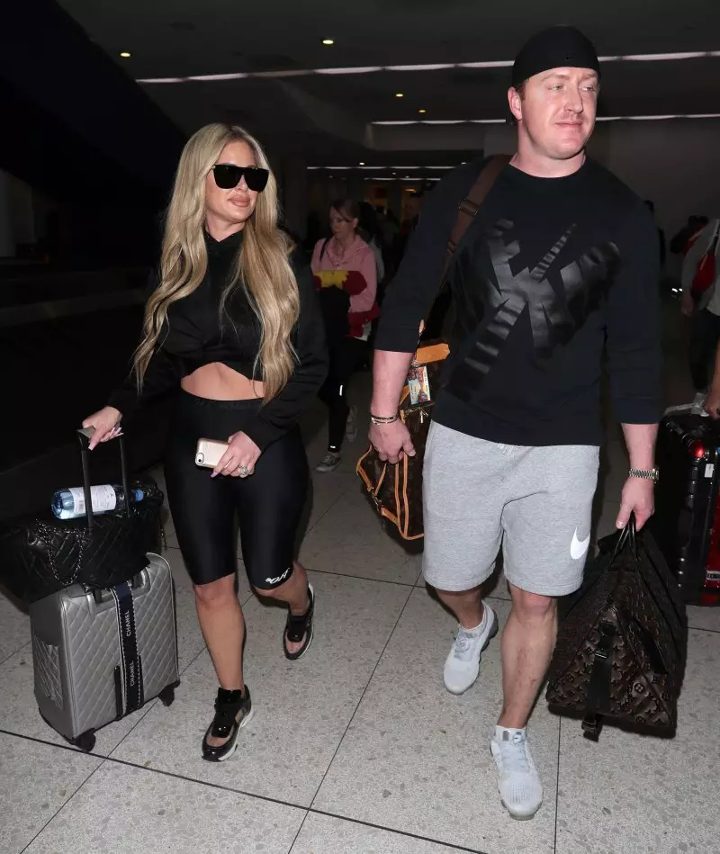 Kim Zolciak katika Riadha Pamoja na Kroy Biermann katika LAX