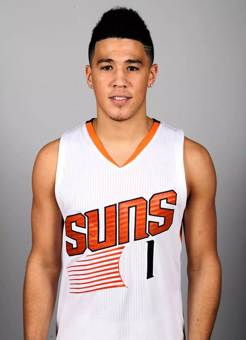 Kendall Jenner와 Devin Booker 관계 타임라인