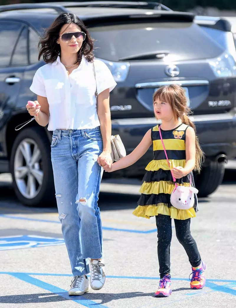 Linako tse Monate ka ho Fetisisa tsa Jenna Dewan le Morali oa Everly Tatum