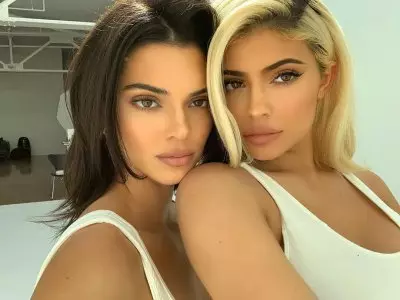 Kendall Jenner ug Kylie Jenner