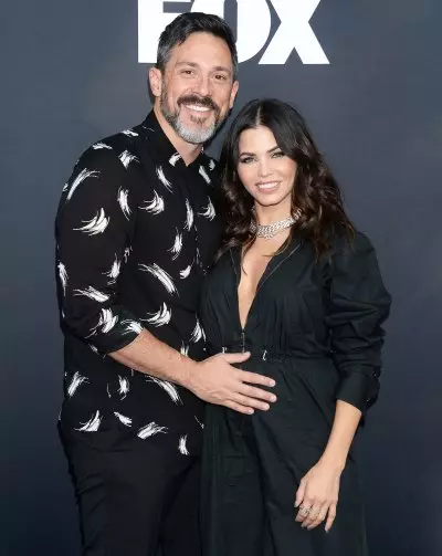 Jenna Dewan က သူ့ရင်သွေးရဲ့ လိင်အမျိုးအစားကို လှောင်ပြောင်ပြီး ဒီလျှို့ဝှက်ချက်ကို ကိုယ့်အတွက် သိမ်းထားလိုက်ပါတယ်။