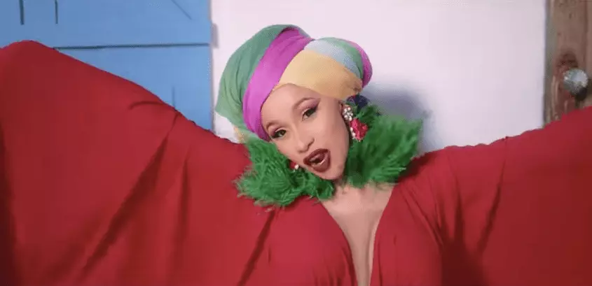 Cardi b dwi'n hoffi e haf lyrics instagram captions