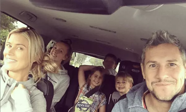 Christina dan Ant Anstead dengan Anak-anak Mereka