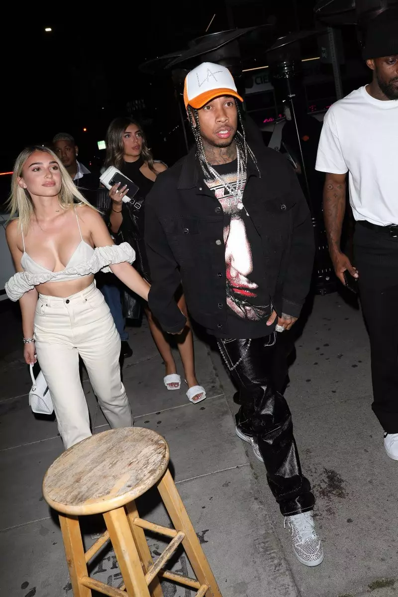 Kylie Jenner, Tyga și iubita lui participă la aceeași petrecere L.A. 3