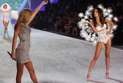 Taylor Swift vs Fashion Show 2013 Getty