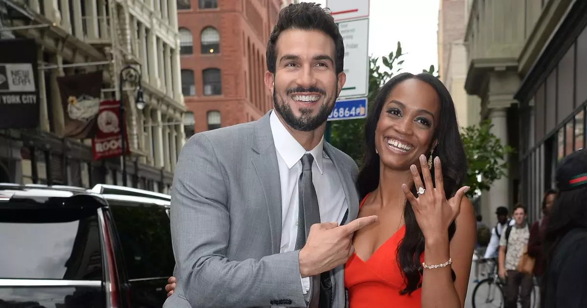 Rachel Lindsay kaj Bryan Abasolo Estas Geedzitaj: Vidu Geedziĝajn Detalojn!