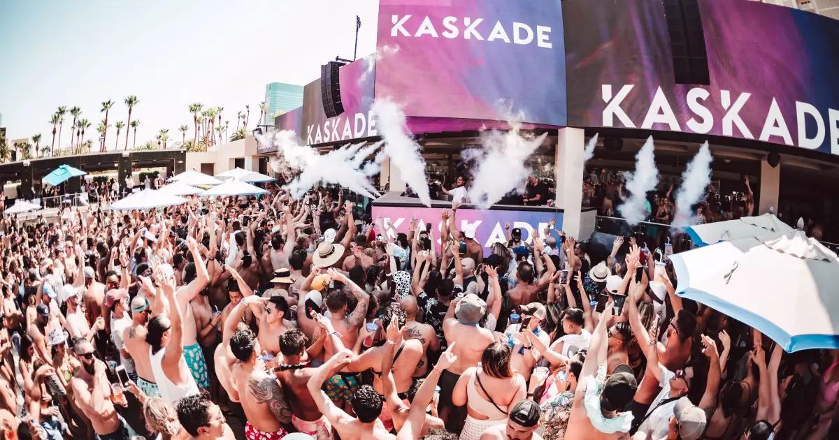The New Hot Spot Weekly Summer Pool Party lanseres på Wet Republic