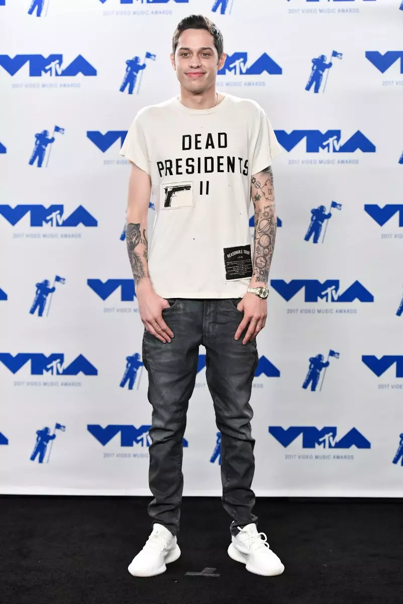 Claochlú Pete Davidson thar na Blianta