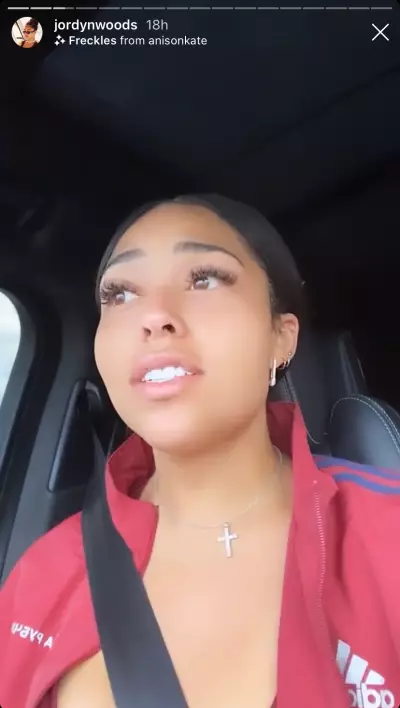 Jordyn Woods מאכט פיטנעסס אַ בילכערקייַט