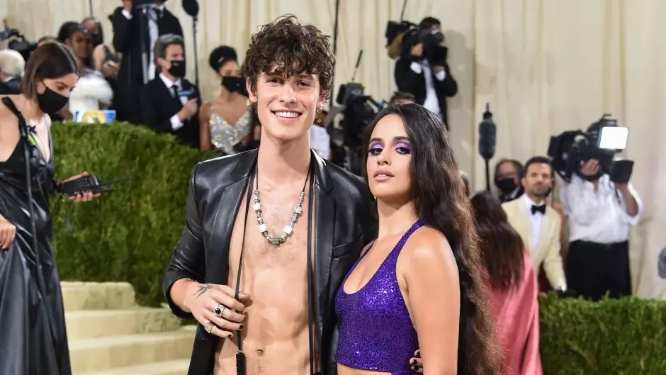 Camila Cabello Shawn Mendes 2021 Met Gala ဓာတ်ပုံများ