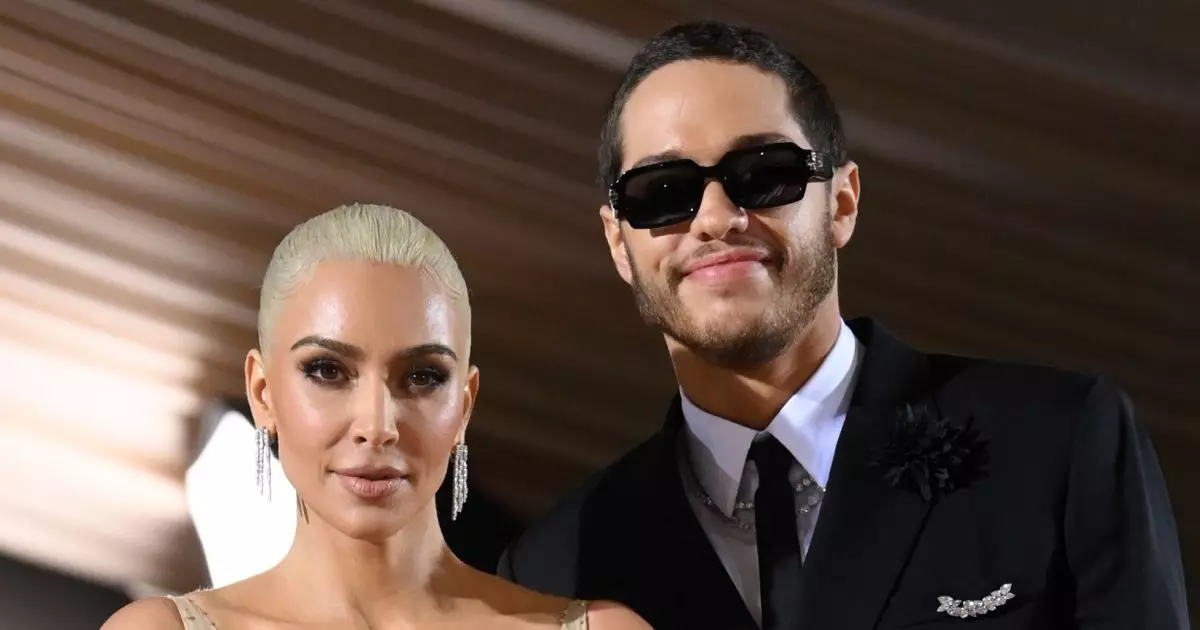 Kim Kardashian គឺជា 'DTF' Pete Davidson បន្ទាប់ពីឮអំពី 'BDE'