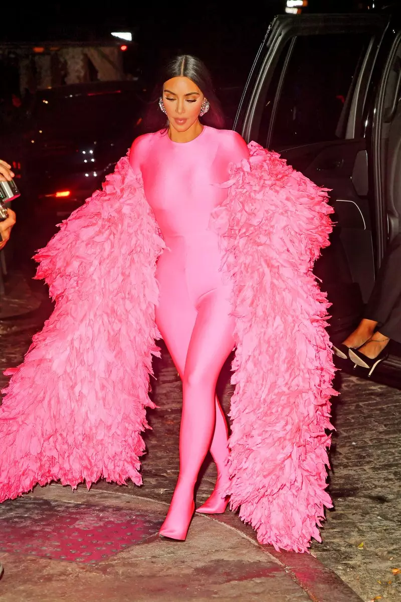 I totonu o Kim Kardashian's Star-Studded 'Saturday Night Live' Afterparty