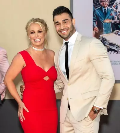 U-Britney Spears 'Angathanda' Ukuba Nengane Yentombazane No-BF Sam