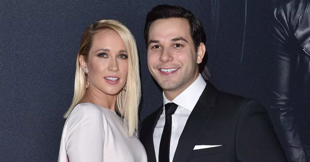 A wnaeth Anna Camp a Skylar Astin Ddarlledu? Cwpl yn Priod Am 2 Flynedd