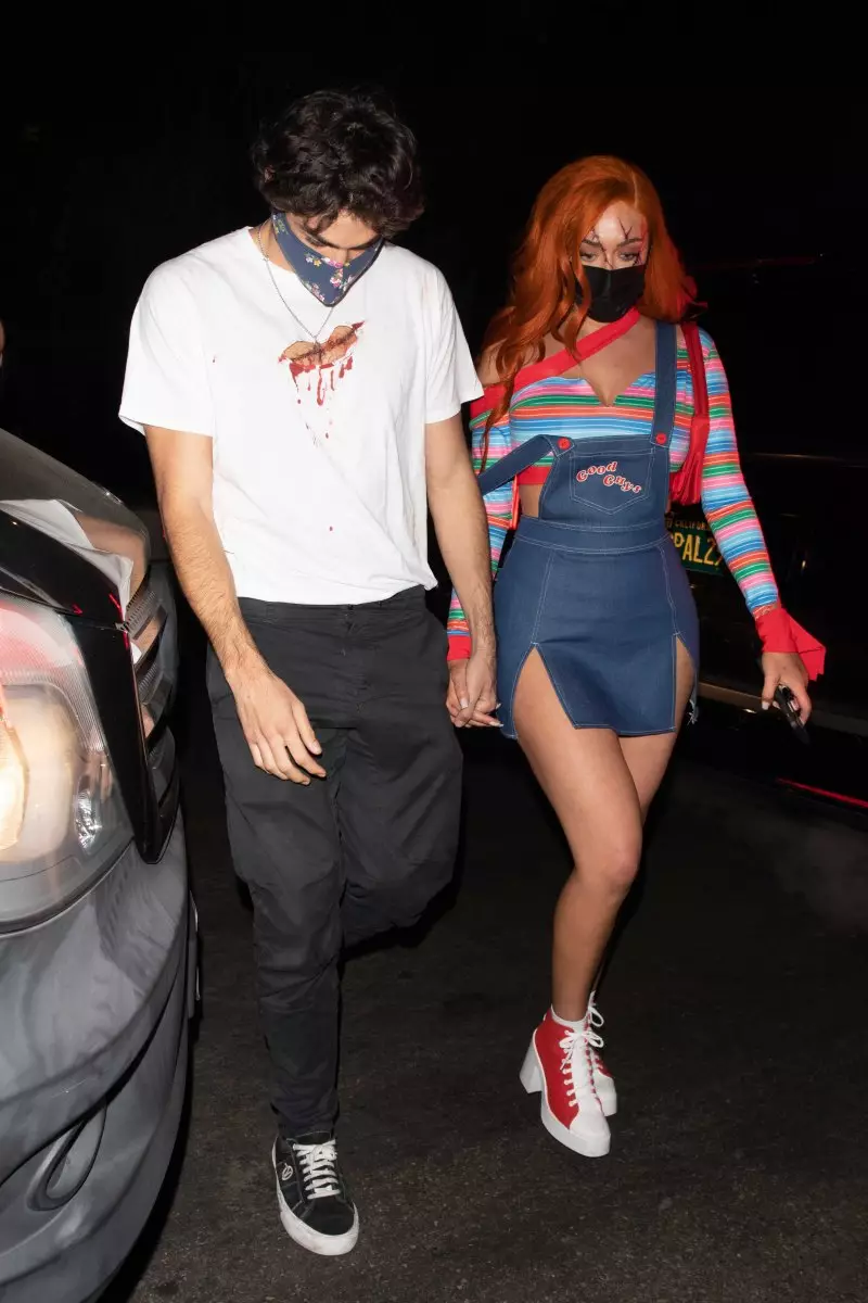 noah centineo Stassi karanikolau halloween