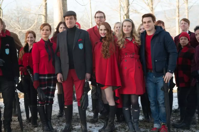 Die grootste 'Riverdale'-karaktersterftes: Fred Andrews, Jason Blossom en meer