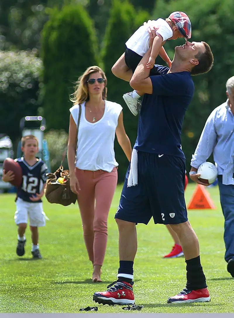 Tom Brady və Gisele Bundchen Münasibətləri qrafiki