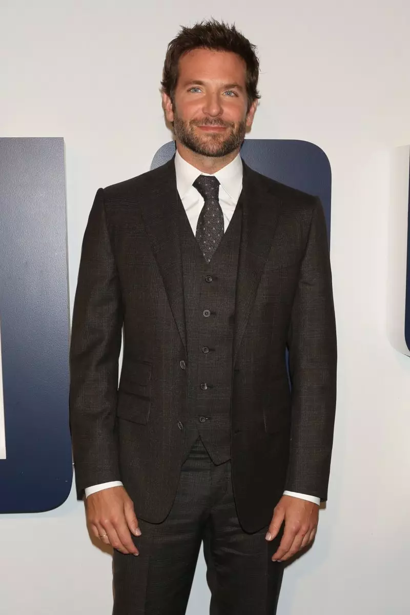 Phetoho ea Bradley Cooper ho theosa le lilemo