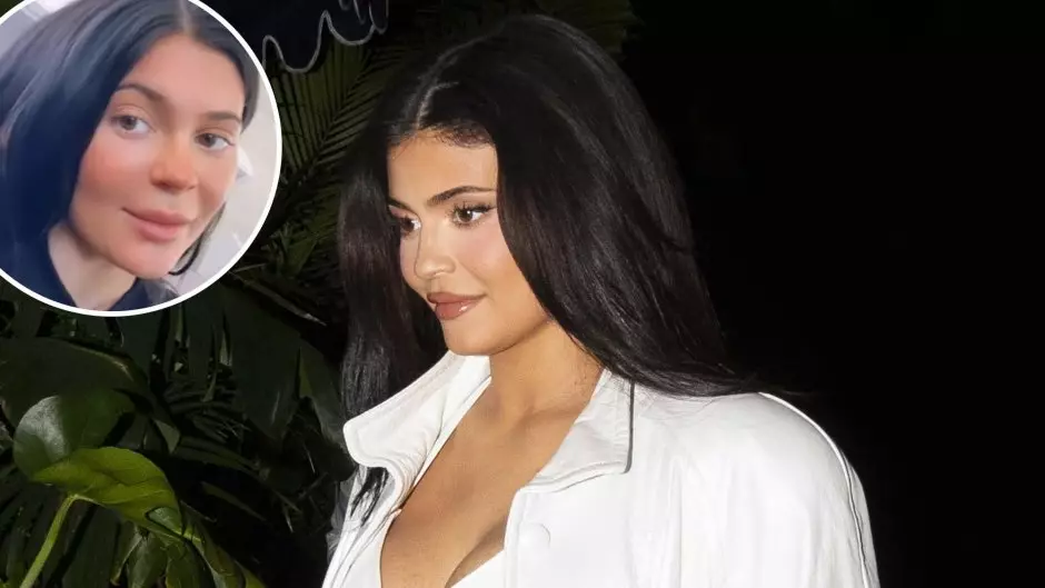 kylie-jenner-postpartum-njem ọnwụ-njem-mgbe- wolf-amụ