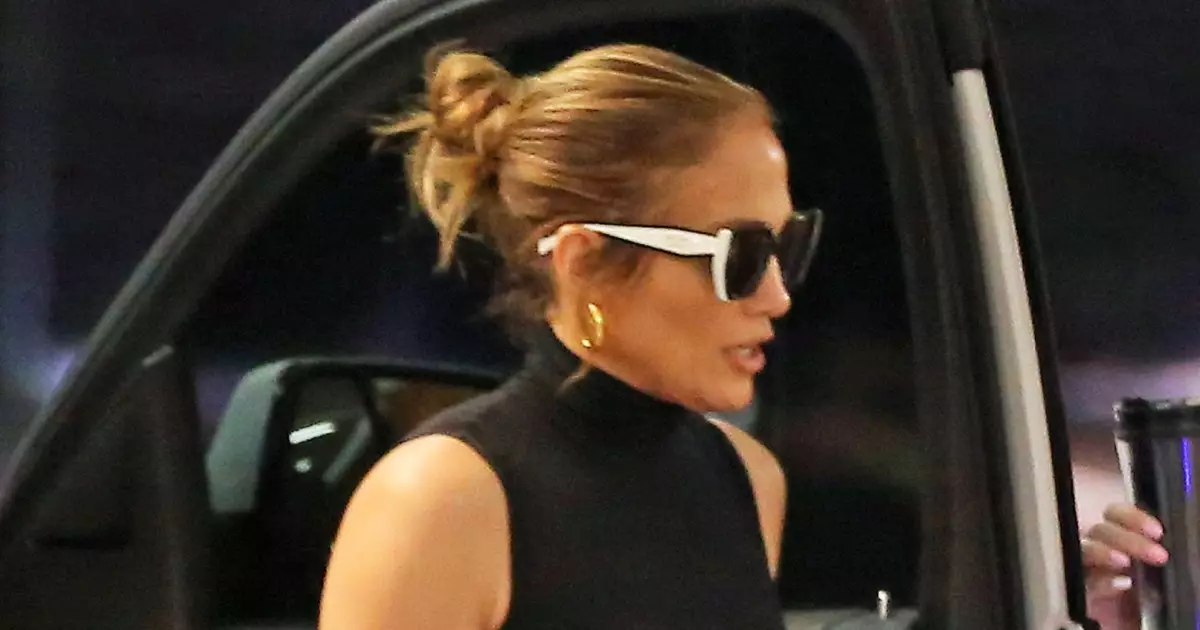 Jennifer Lopezek gona estua darama Los Angelesen: Argazkiak