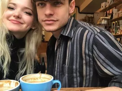 Uhusiano wa Thomas Doherty na Njiwa Cameron