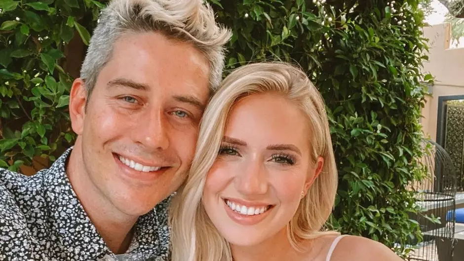 Tagwayen suna nan! Lauren Burnham Ta Haihu Jarirai Na 2 da Na 3 Tare Da Mijinta Arie Luyendyk Jr.