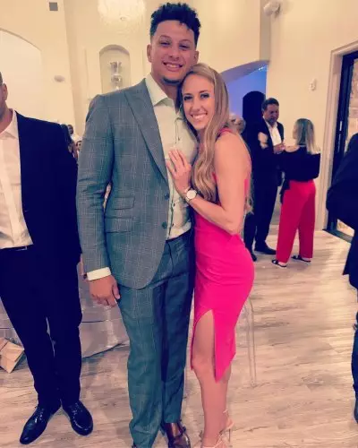 Patrick Mahomes thiab Brittany Matthews 'Relationship Timeline 4