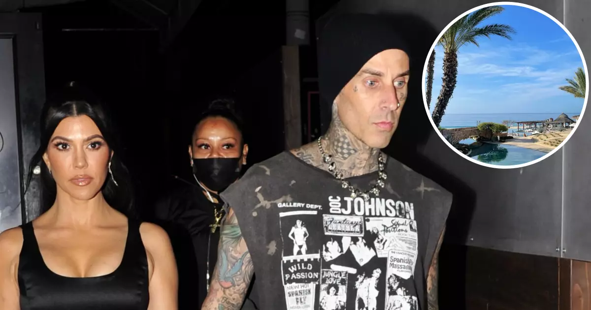 Kourtney Kardashian iyo Travis Barker ee Fasaxa Mexico: Sawirro