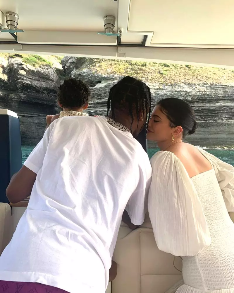 Kardashian-Jenners celebra la festa del papà