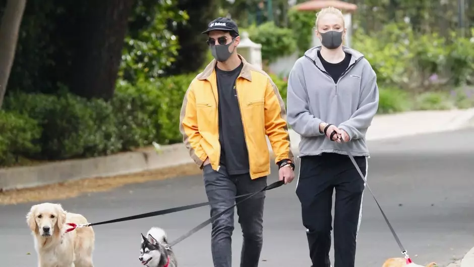 Joe Jonas jeung Sophie Turner