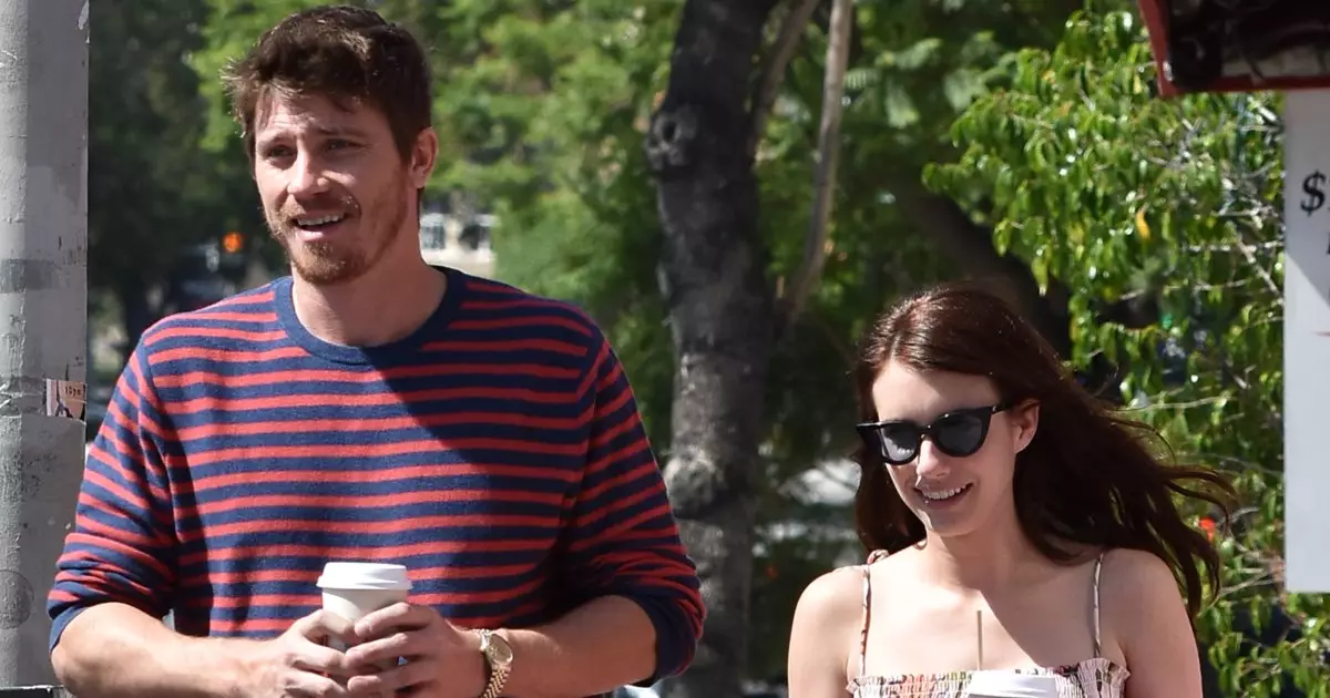 ¿Con quién está saliendo Emma Roberts? Conoce a su novio Garrett Hedlund