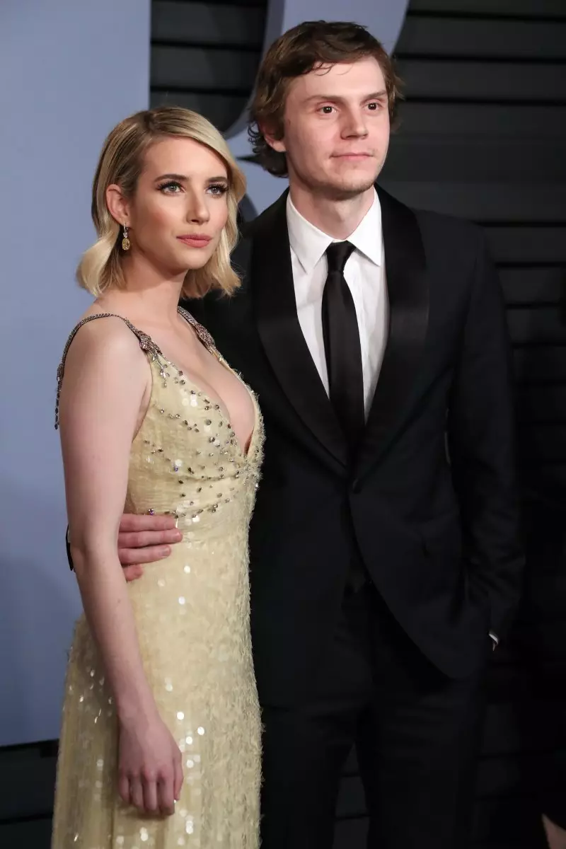 Emma Roberts istorija upoznavanja