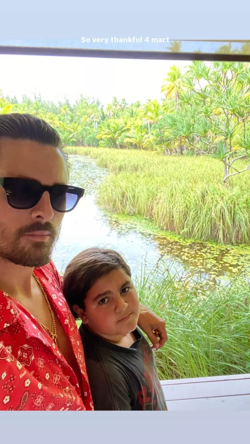 Scott Disick Najslajši trenutki z otroki za zahvalni dan Masona